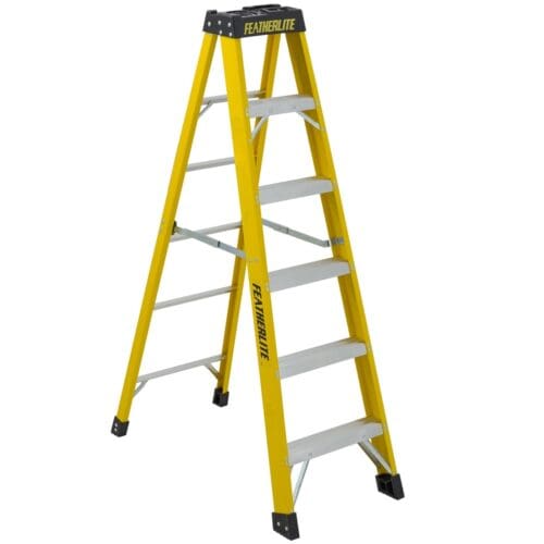 Featherlite 6906 Extra Heavy Duty Fiberglass Step Ladder - 6-Foot